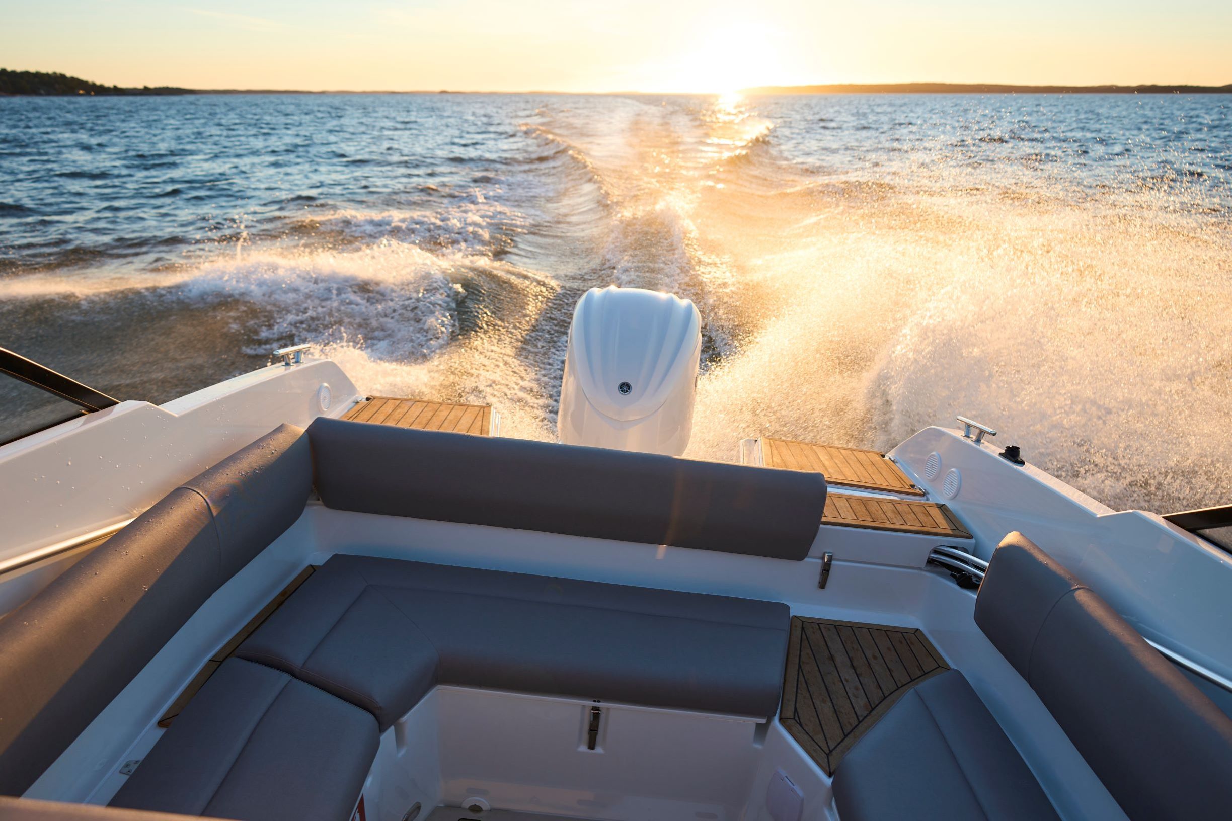 Yamarin 67 DC | Yamarin Powerboats